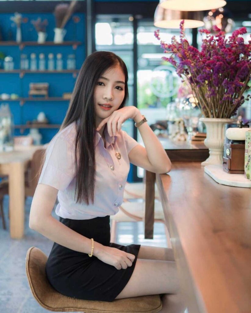 chonthichaa สาวน้อย OnlyFans เซ็กซี่ ขยี้ใจ ที่เด็ด การันตี