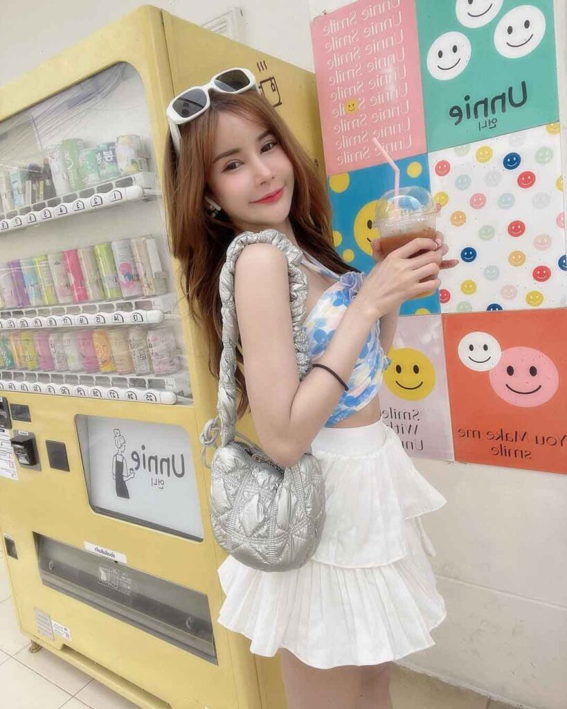 fongbeerrr สาวน้อย OnlyFans หุ่นแซ่บ เซ็กซี่ ร้อนแรง ทีเด็ด