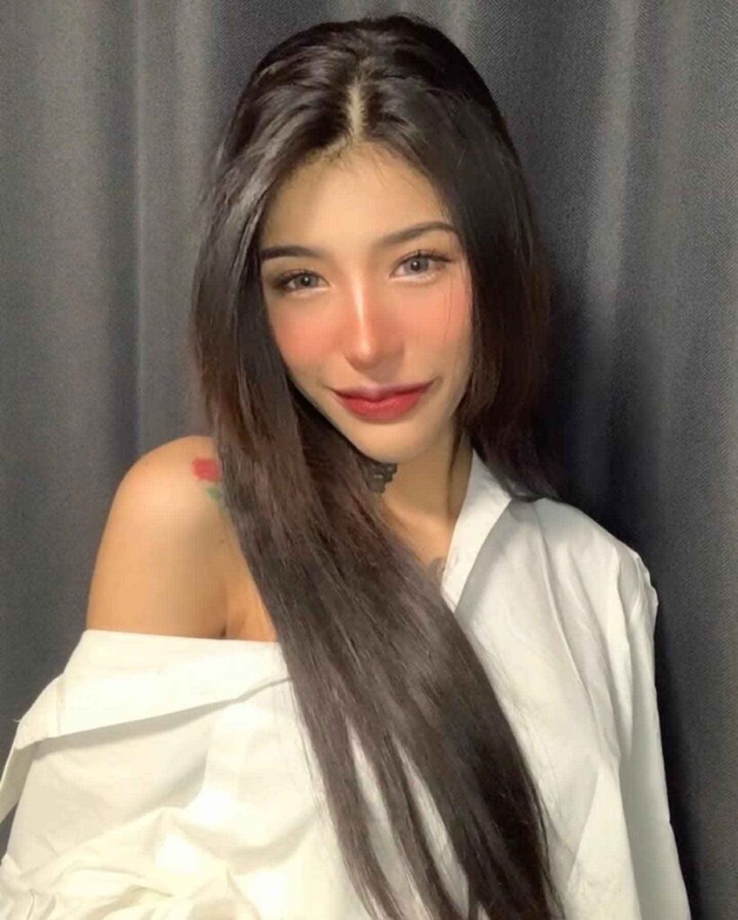 เปิดวาร์ป น้อง Tomie Kira สาวดาว Twi ร้อนแรง ยั่วยวน