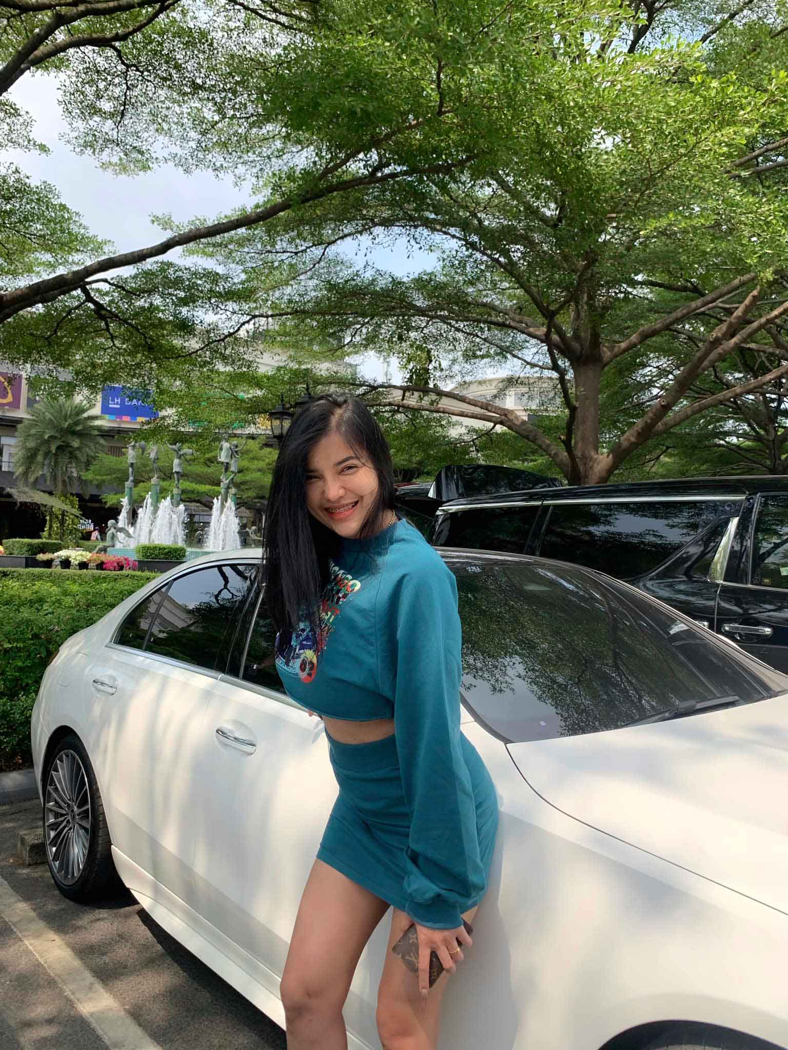 เปิดวาร์ป น้องฝ้าย อรพรรณ สาวน้อย Onlyfans หุ่นแซ่บ หน้าอกภูเขาไฟ